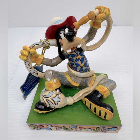 Enesco | Toys | Jim Shore Disney Traditions Goofy Hero Of Our Hearts ...
